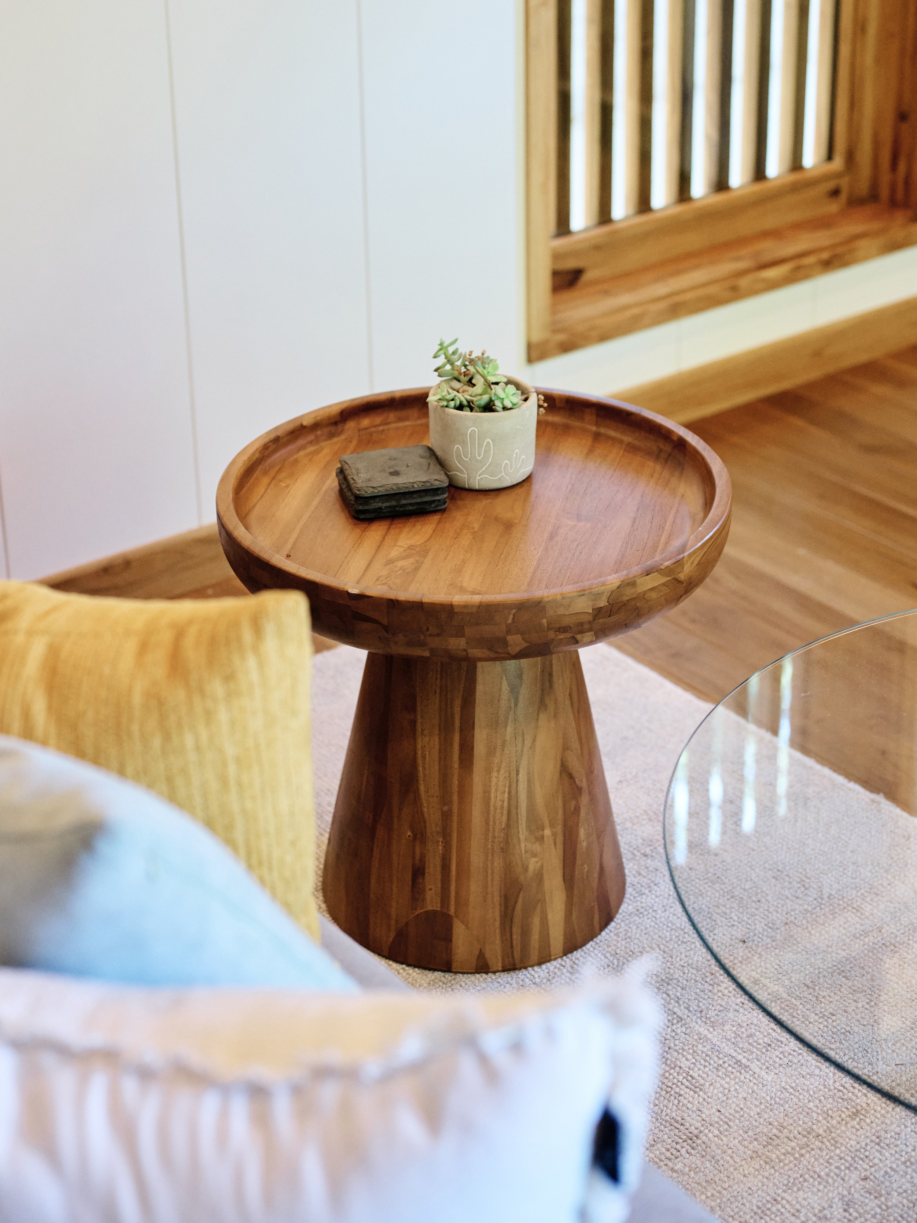 Accent Tables – MasayaCo US Trade